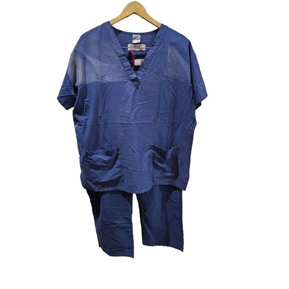 Medline | Tops | Medline Xxl Scrub Set25 Dark Blue | Poshmark